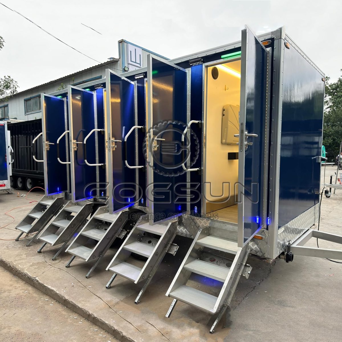 5 Station Portable Restroom Trailer | Commercial Use Bathroom ...